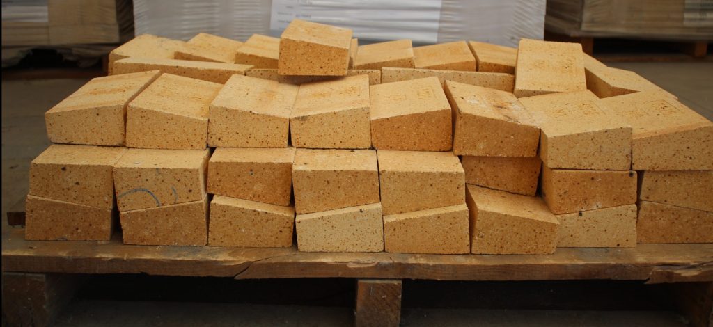 RHI Refractarios | Refractarios y Aislamientos de San Luis, S.A. DE C.V.